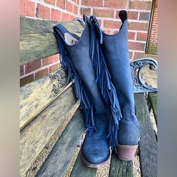 LIBERTY Black | Shoes | Nwot Liberty Black Ophelia Russian Blue Cowgirl ...
